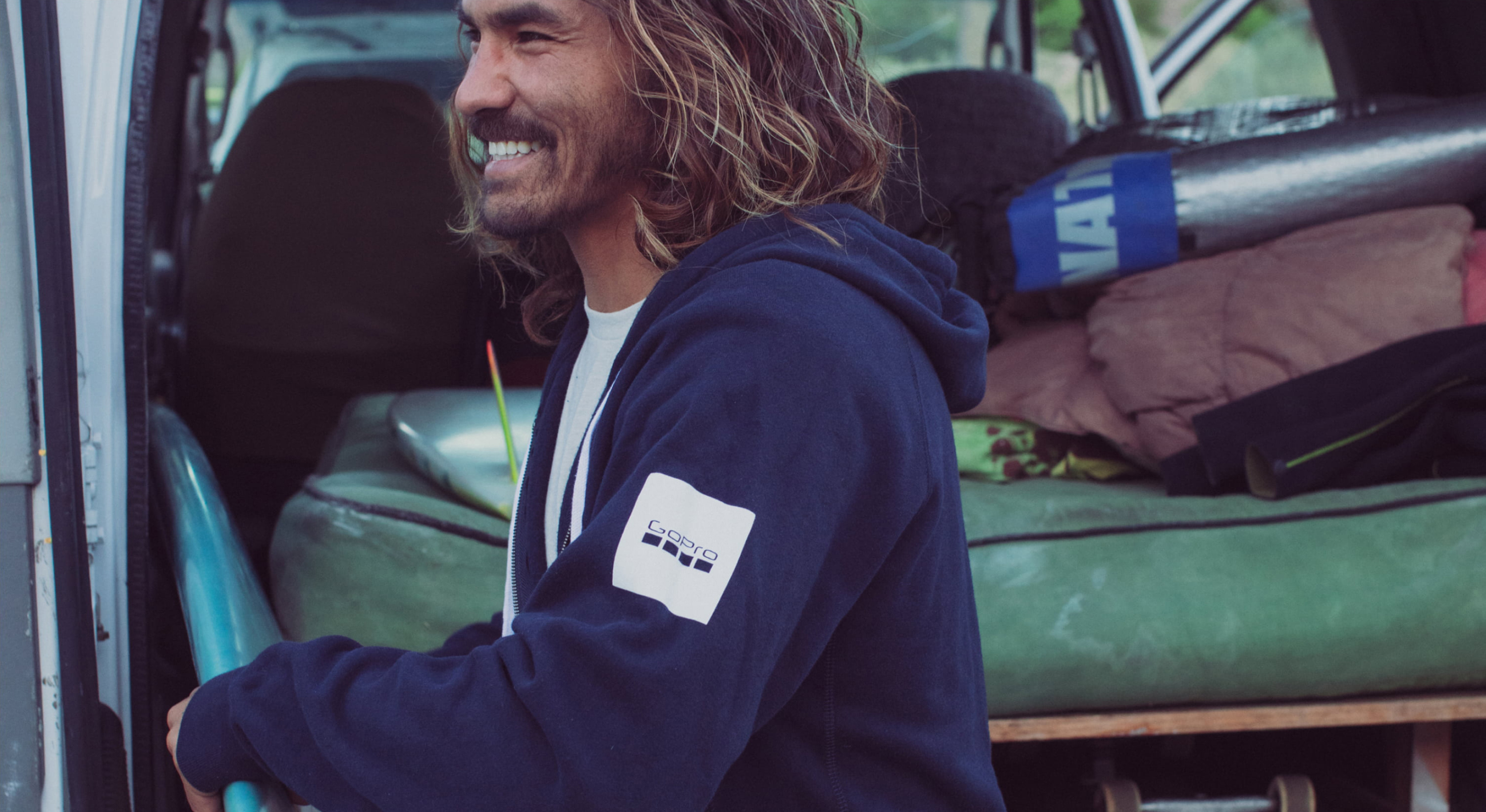 The Contender – Zip-Up Logo Hoodie | GoPro